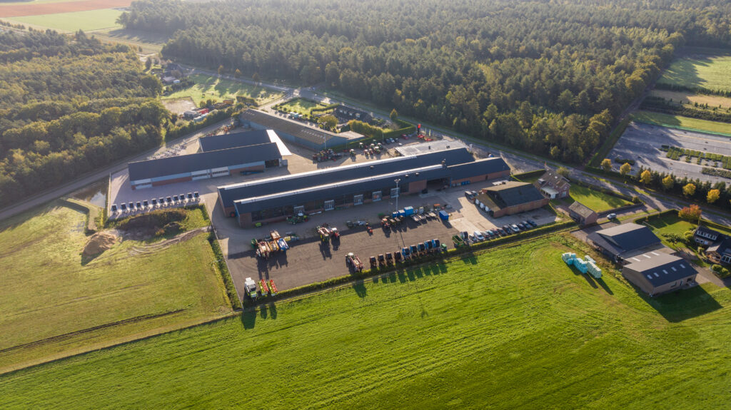 Hardeman | van Harten - levering en montage dak- en wandbeplating
